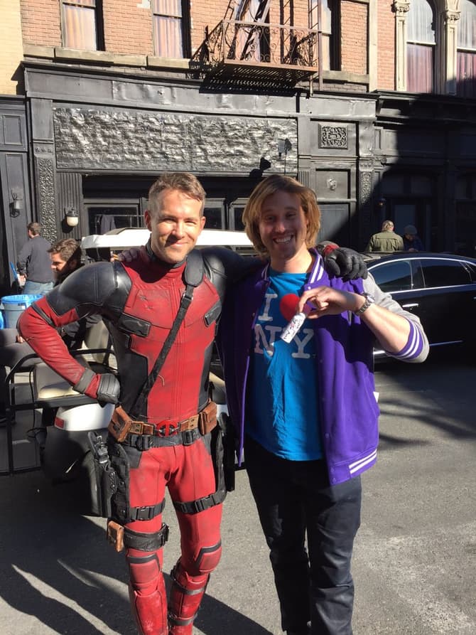 New Behind The Scenes Look At Ryan Reynolds And T.J. Miller On DEADPOOL Set