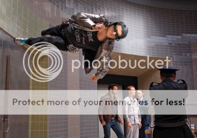 Quicksilver Races Up Walls In New X-MEN: DOFP Still; Final Trailer ...