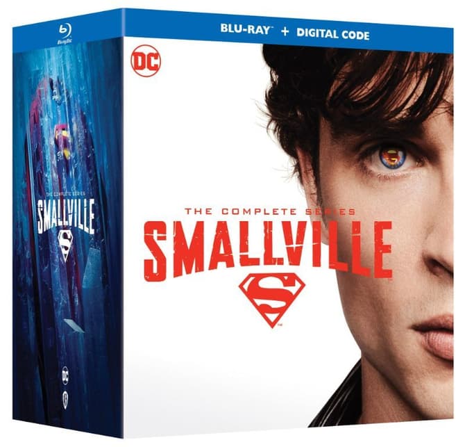 SMALLVILLE: Tom Welling & Michael Rosenbaum Tease The Potential ...