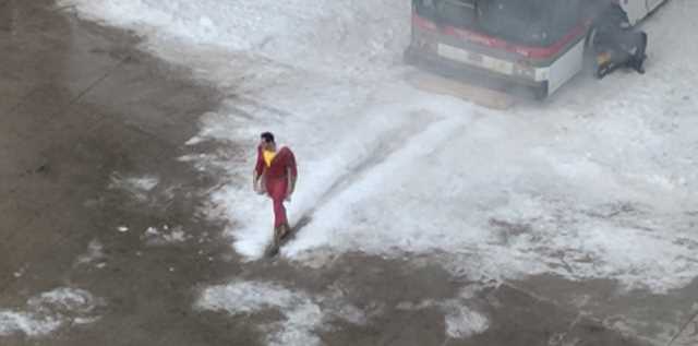 SHAZAM Set Video Features The Hero In Action And Gives Us Another Look At Zachary Levi In Full ...