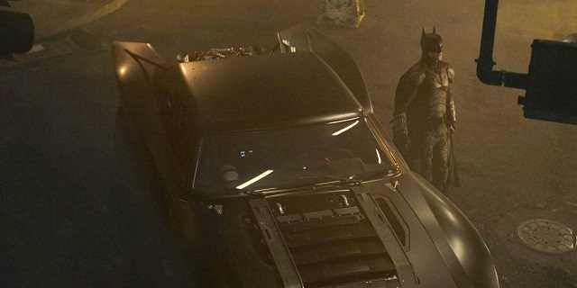 THE BATMAN Director Matt Reeves Wants His Movie To Have "Emotional ...
