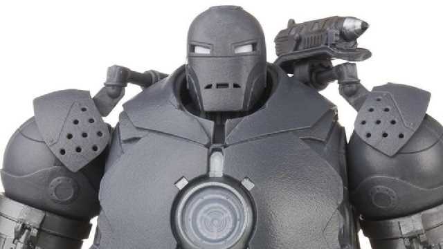 AVENGERS: INFINITY WAR And IRON MAN Marvel Legends Figures Highlight ...