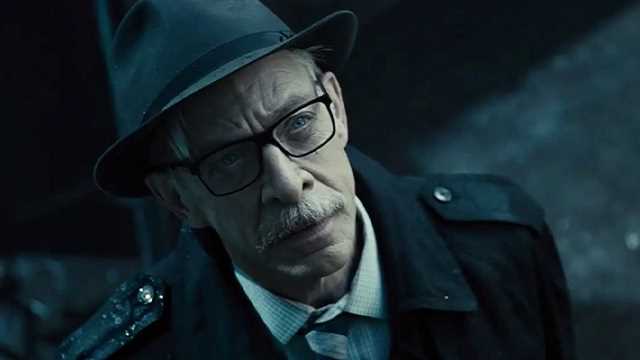 J.K. Simmons Talks Original DCEU Plan For Commissioner Gordon And ...