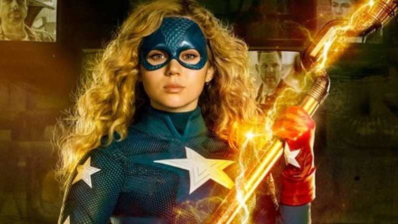 STARGIRL Is Ready For Action On Official Season 3 Poster; Plus First ...
