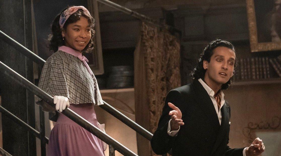 INTERVIEW WITH THE VAMPIRE: The Théâtre Des Vampires Goes Hunting In ...