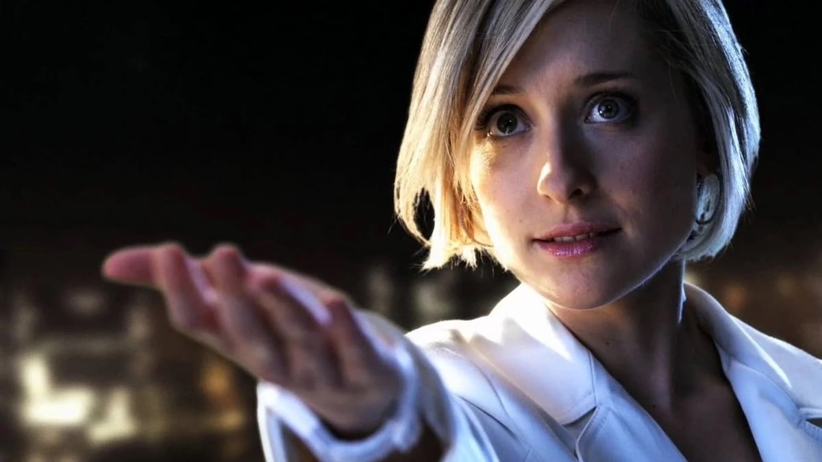 Allison Mack Is Launching A Podcast About How She Went From SMALLVILLE ...