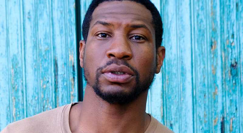 ANT-MAN 3 Star Jonathan Majors In Talks To Touch Gloves With Michael B ...