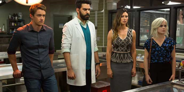 iZOMBIE: Ravi Makes An Unsettling Discovery In New Photos From Season 3 ...