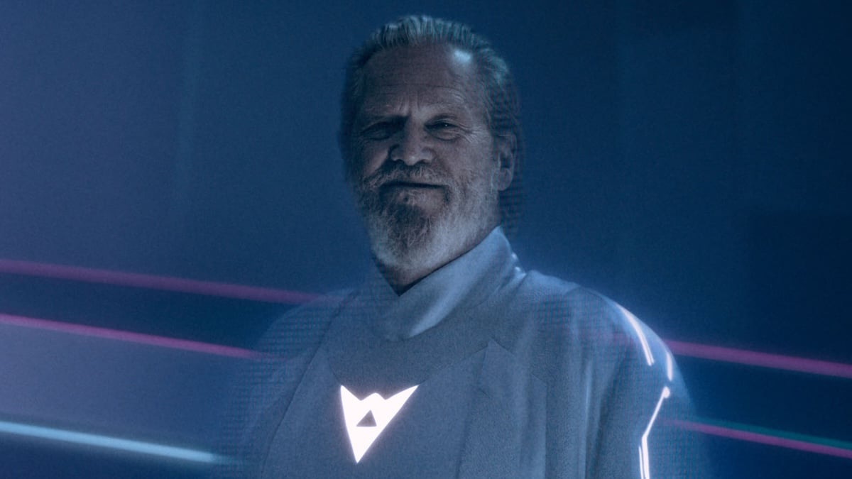 Jeff Bridges Returns As Kevin Flynn In Epic New Trailer And Poster For ...