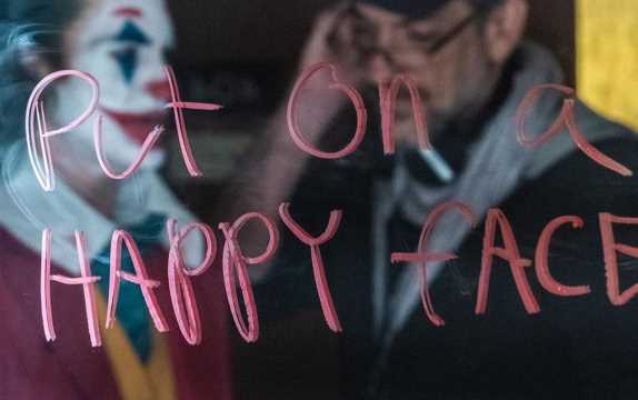 JOKER Director Todd Phillips Shares Even More New Behind-The-Scenes ...