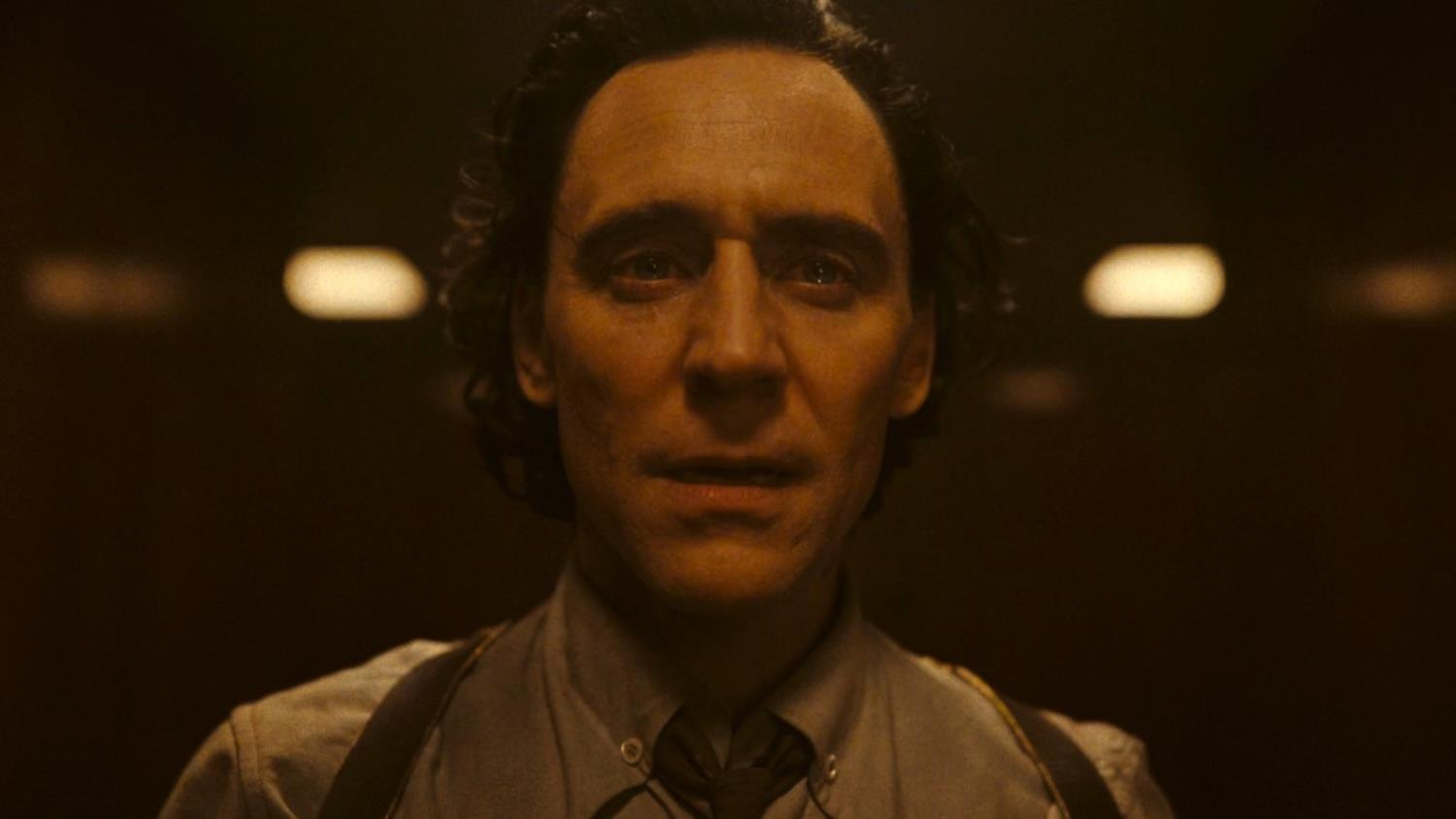 LOKI Star Tom Hiddleston Teases AVENGERS: DOOMSDAY's "Monumental ...