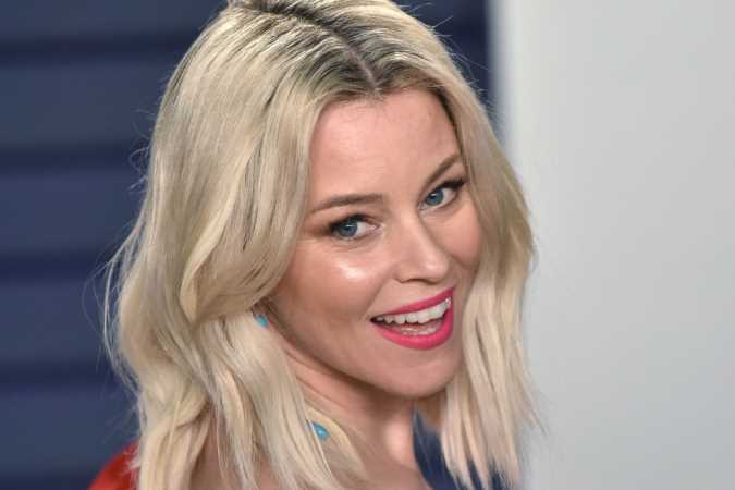 POWER RANGERS Star Elizabeth Banks Tapped To Play Ms. Frizzle In Live ...