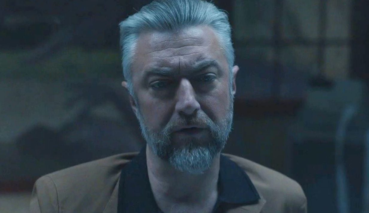 SUPERMAN: Sean Gunn Shares A New Behind-The-Scenes Look At His Take On Maxwell Lord