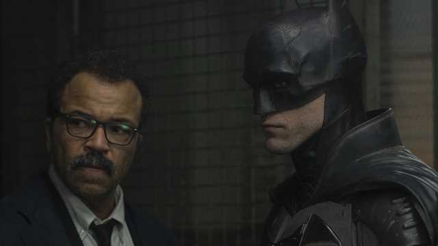 THE BATMAN: Robert Pattinson Talks Challenges Of Finding The Hero's ...