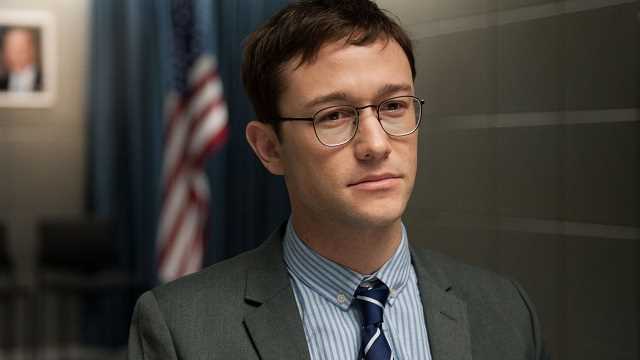 THE DARK KNIGHT RISES And LOOPER Star Joseph Gordon-Levitt Has ...