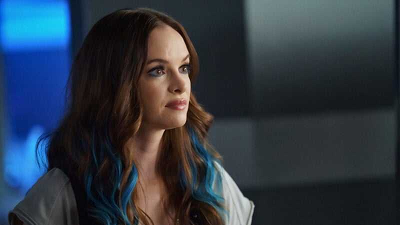 THE FLASH: Barry Gets Big News In The New Promo For Season 9, Episode 6 ...