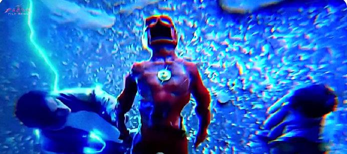 THE FLASH Launches His Signature Ring-Suit In New TV Spot; Official Run ...