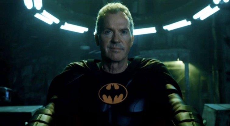 THE FLASH Teaser Gives Us A New Look At Michael Keaton's Batman ...