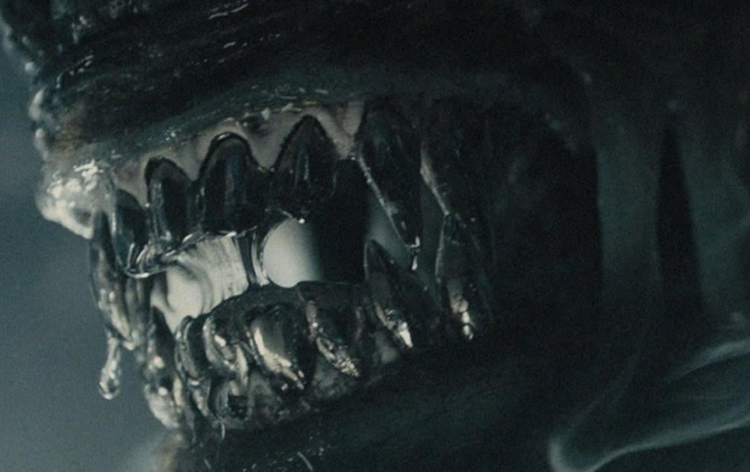 The Xenomorph Prepares To Strike In New Look At Fede Alvarez's ALIEN ...