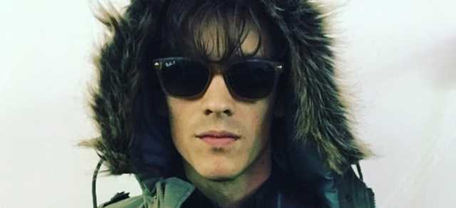 TITANS Star Brenton Thwaites Debuts A New Behind-The-Scenes Look At His ...