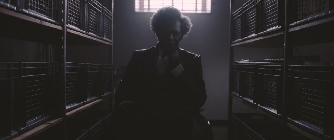 GLASS Hi-Res Stills Set The Stage For An Epic Conclusion To M. Night ...