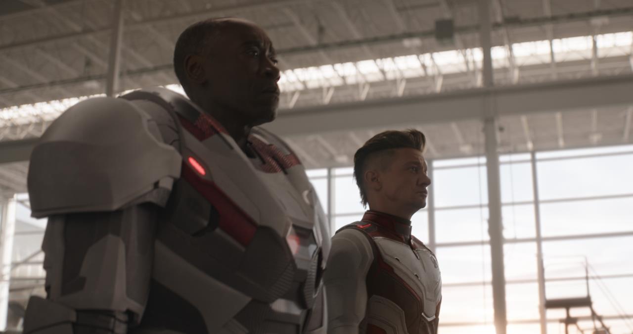 AVENGERS: ENDGAME Hi-Res Stills Take Earth's Mightiest Heroes To Space ...